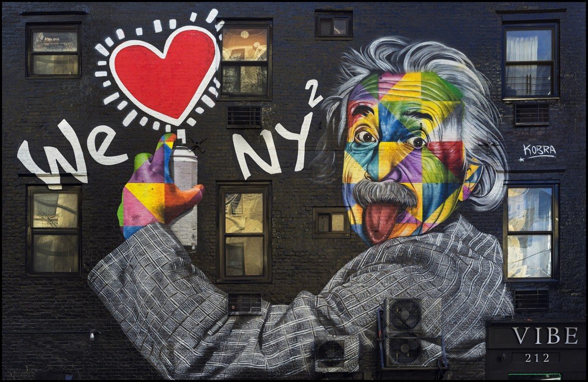 Albert Einstein by Eduardo Kobra- Murales en Nueva York – Historias de ...